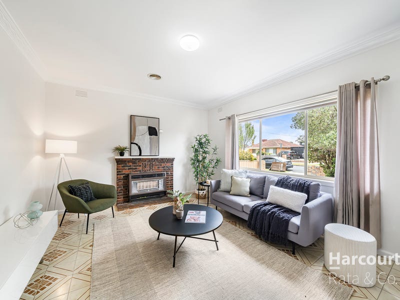 35 Alexander Avenue, Thomastown, Vic 3074 - Property Details