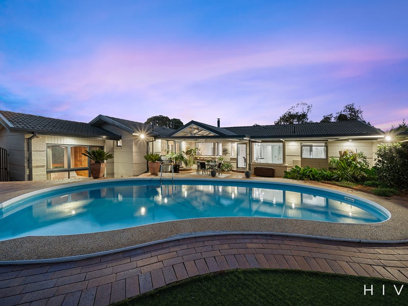 1 Merfield Place, Giralang, ACT 2617 - Property Details