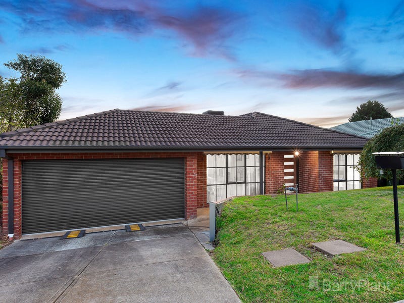 2 Feldspar Court, Narre Warren, VIC 3805 - realestate.com.au