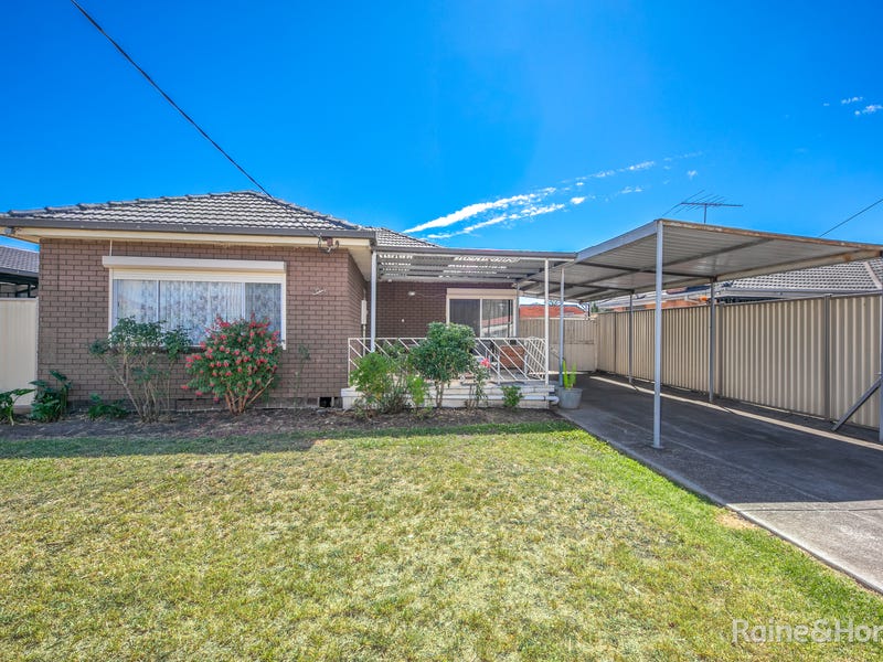 8 Lydia Avenue, Campbellfield, Vic 3061 - Property Details