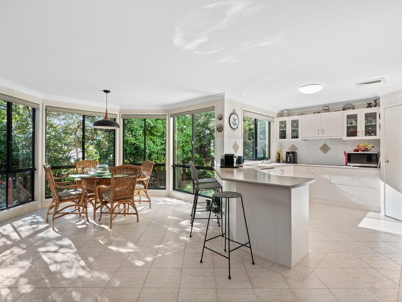 4 Fintry Court, Kellyville, NSW 2155 - Property Details