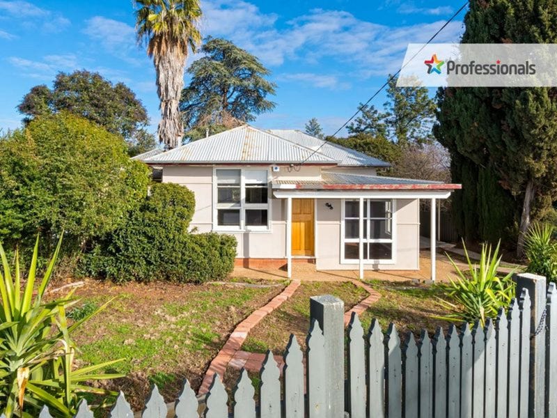 26 Monash Cres, Mount Austin, NSW 2650 - realestate.com.au