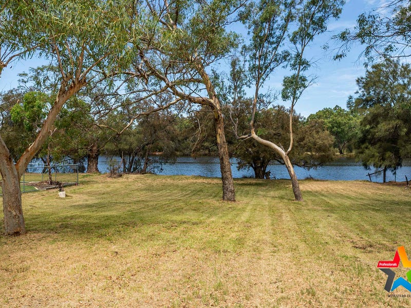 15 Bassendean Parade, Bassendean, WA 6054 - realestate.com.au