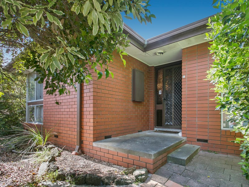 1 Upminster Court, Frankston, VIC 3199 - realestate.com.au
