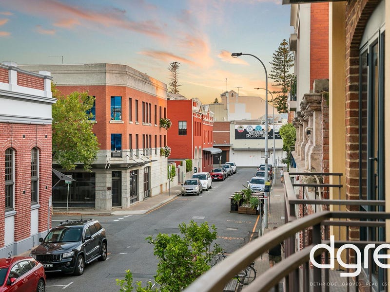 1/37 Pakenham Street, Fremantle, WA 6160 - Property Details