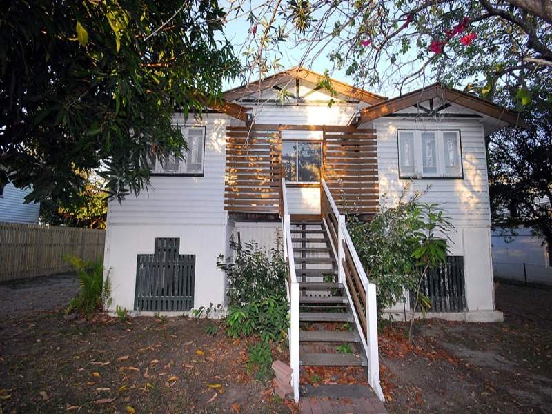 22 Ireland Street, Oonoonba, Qld 4811 - Property Details