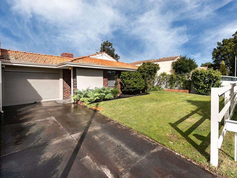 4/4 Justinian Street, Palmyra, WA 6157 - Property Details