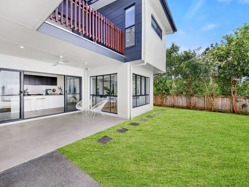 7 Round Bush Crescent, Maroochydore, Qld 4558 - Property Details