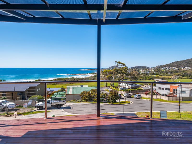 10 Diamond Waters Rise, Bicheno, Tas 7215 - Property Details
