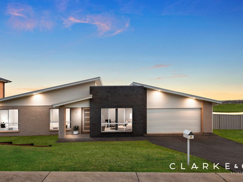 17 Barbara Court, Rutherford, NSW 2320 - Property Details