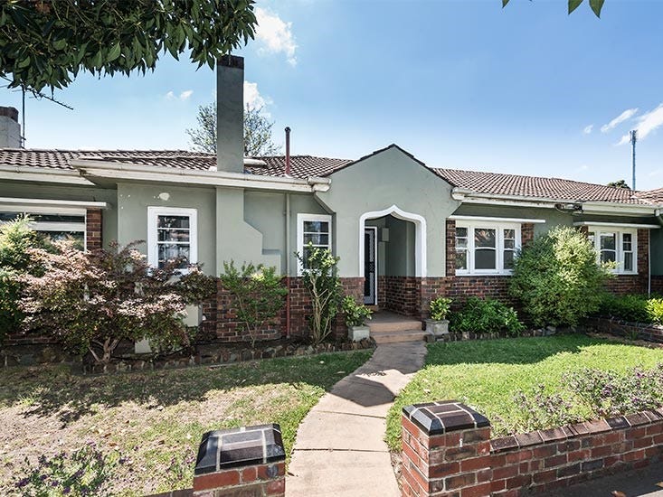 1 Durrant Street, Brighton, VIC 3186 - realestate.com.au