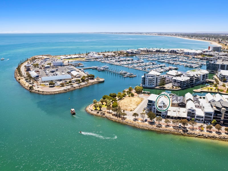 4/10 Galileo Loop, Mandurah, WA 6210 - Property Details