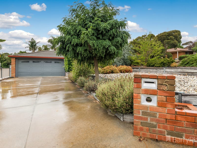 5 Sherwood Drive, Flora Hill, VIC 3550 - realestate.com.au