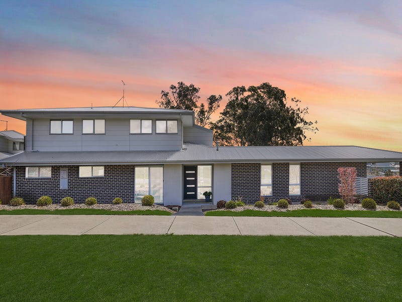 8/42 Dengate Crescent, Moncrieff, ACT 2914 - Property Details