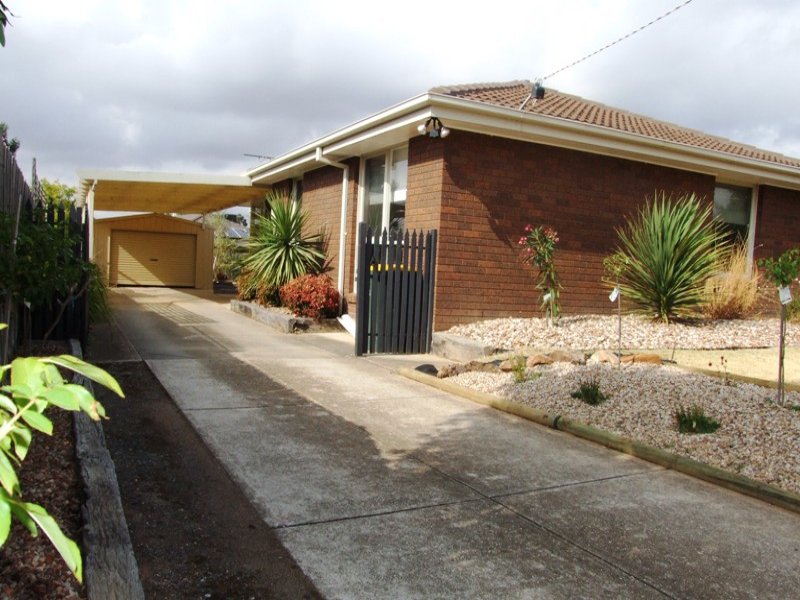 4 David Court, Darley, VIC 3340 - realestate.com.au