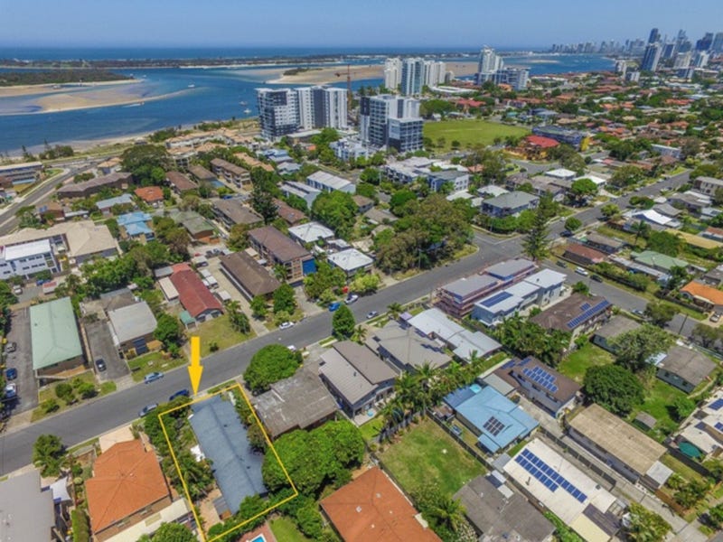 38 Middle Street, Labrador, QLD 4215 - realestate.com.au