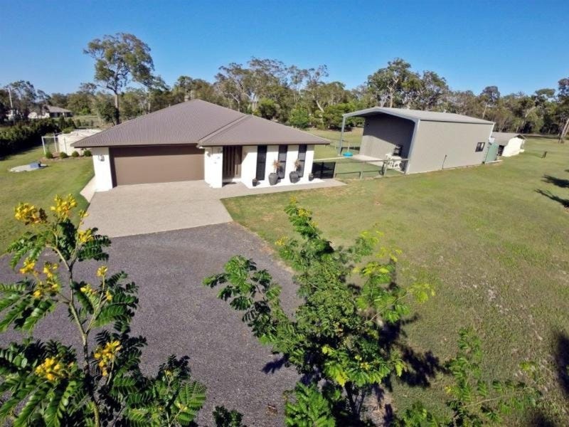 8 Oak Avenue, Coonarr, Qld 4670 - Property Details