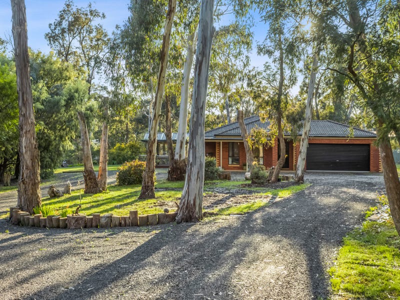 39 Leared Drive, Kyneton, Vic 3444 - Property Details