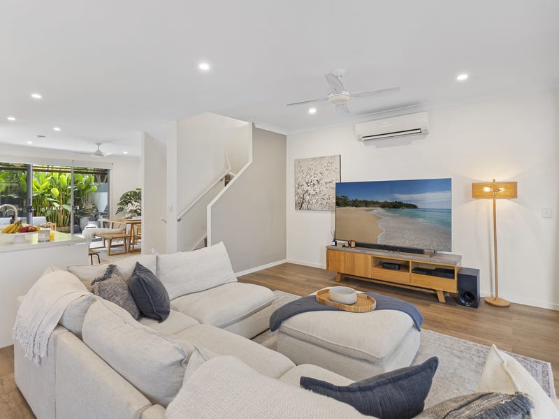Houses for Sale in Mermaid Beach, QLD 4218 (+2 locations) - realestate ...