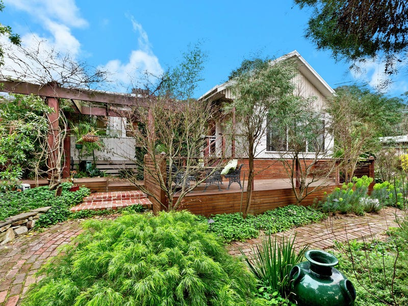 7 Elsa Court, Eltham, VIC 3095 - realestate.com.au