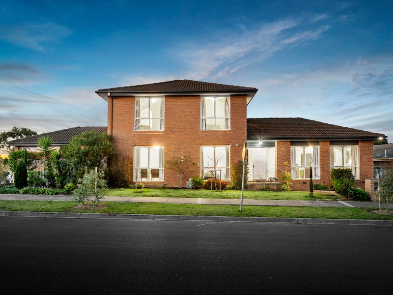 8 Merryn Grove, Wantirna South, VIC 3152 - realestate.com.au