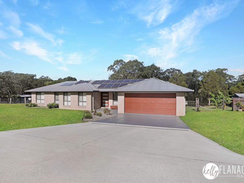 38 Hillview Drive, Yarravel, NSW 2440 - Property Details