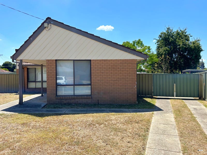 3 Rapsey Court, West Wodonga, VIC 3690 - realestate.com.au