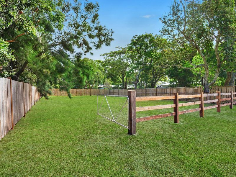 42 Lakeside Drive, Macmasters Beach, NSW 2251 - realestate.com.au