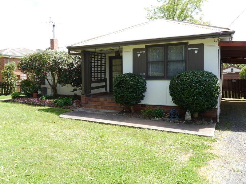 2 Chestnut Avenue, Orange, NSW 2800 - Property Details
