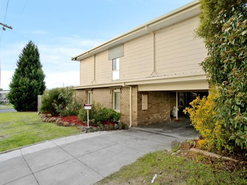 6 Kingston Street, Grovedale, VIC 3216 - realestate.com.au