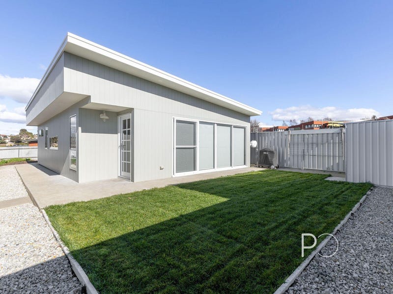 8/29A Middle Road, Devonport, TAS 7310 - realestate.com.au