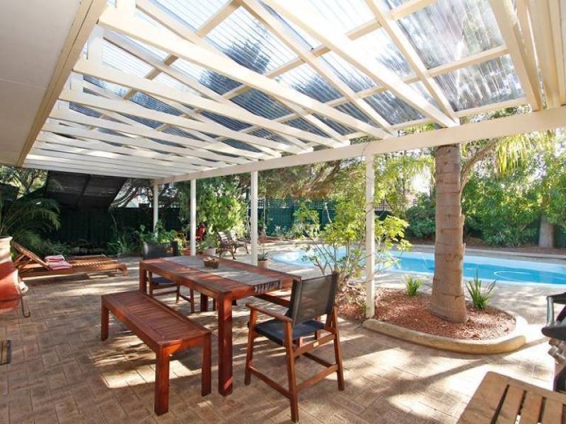 1 Fairlight Rise, Kallaroo, WA 6025 - Property Details