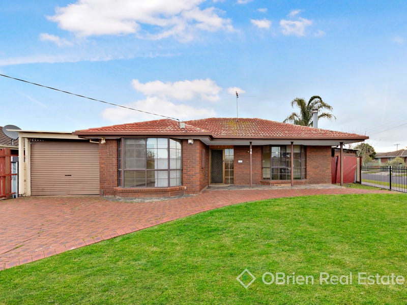 76 Fairfax Circuit, Albanvale, Vic 3021 - Property Details