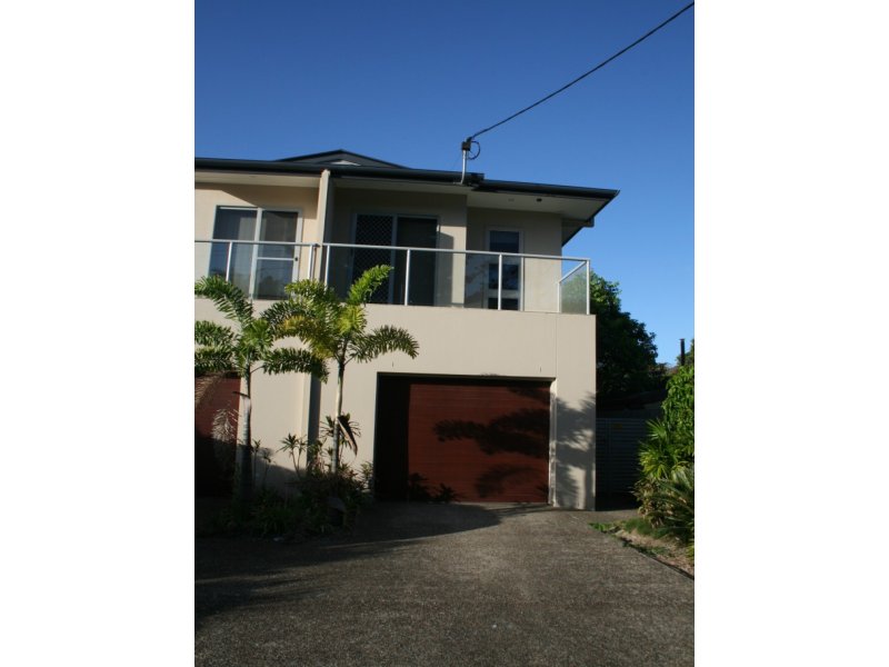 17B Nevenia Street, Labrador, QLD 4215 - realestate.com.au