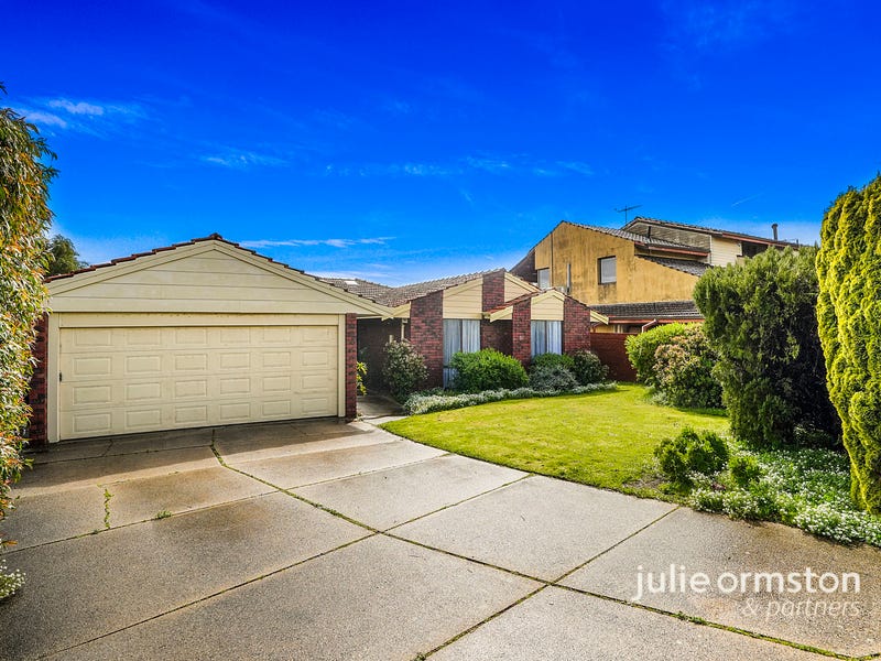 7 Stott Way, Duncraig, WA 6023 - Property Details