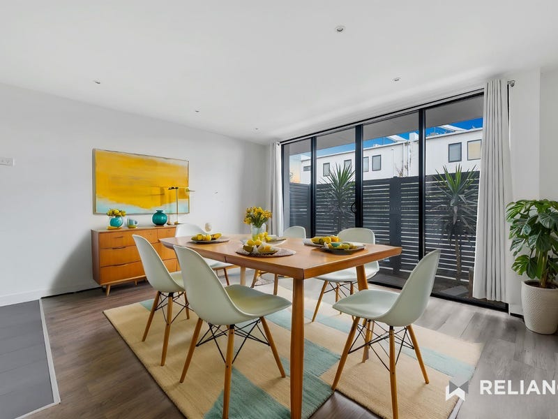 5/219 Watton Street, Werribee, Vic 3030 - Property Details