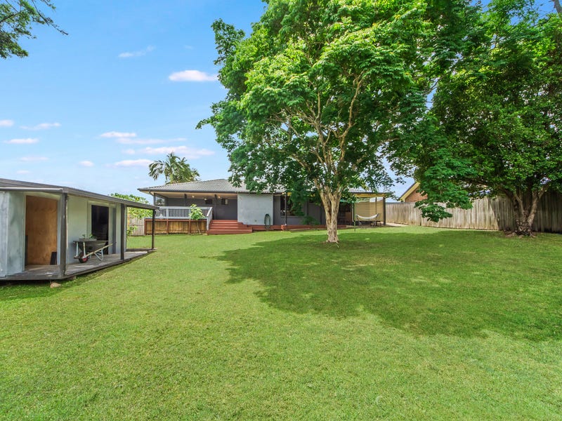 22 Ridgevale Drive, Helensvale, Qld 4212 - Property Details