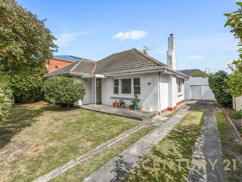 18 The Crescent, Springvale, Vic 3171 - Property Details
