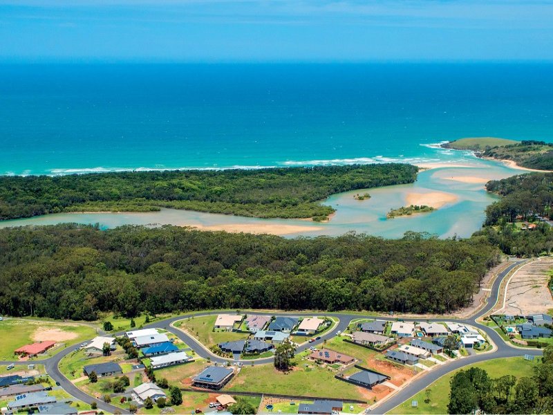 5 Moonee Creek Drive, Moonee Beach, NSW 2450