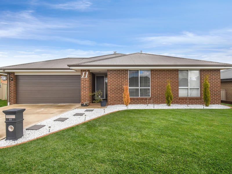 11 Hallaran Way, Orange, NSW 2800 - Property Details