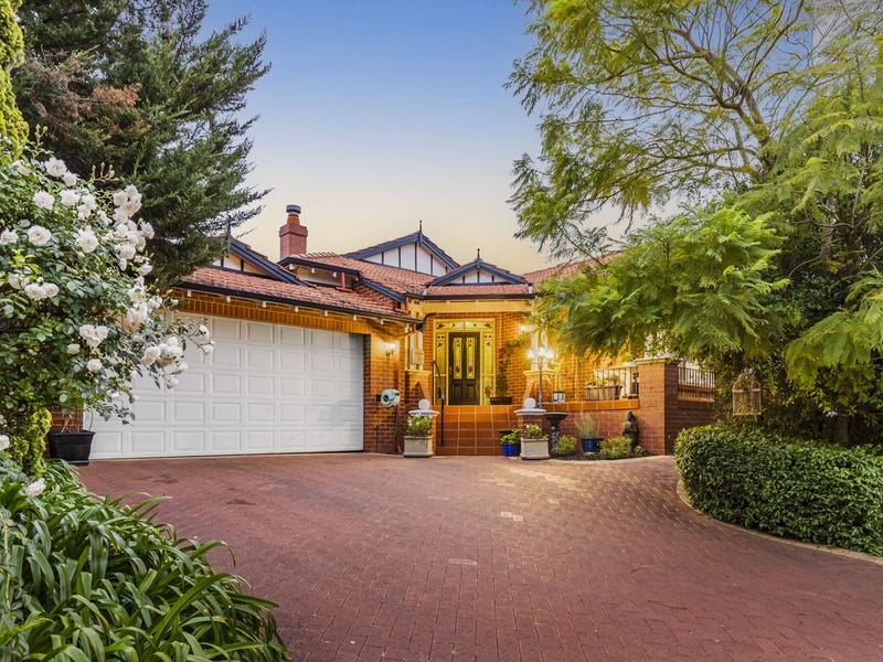 20 Plumdale Way, Woodvale, WA 6026 - Property Details