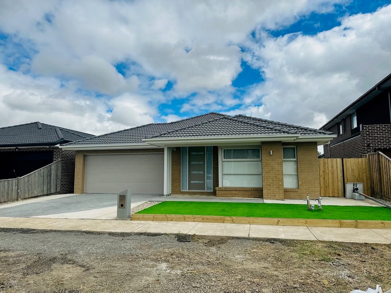 40 Samson Brook Drive, Wallan, VIC 3756 - realestate.com.au