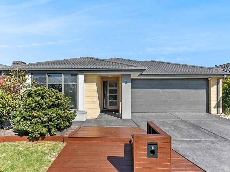 8 Meadows Drive, Officer, Vic 3809 - Property Details