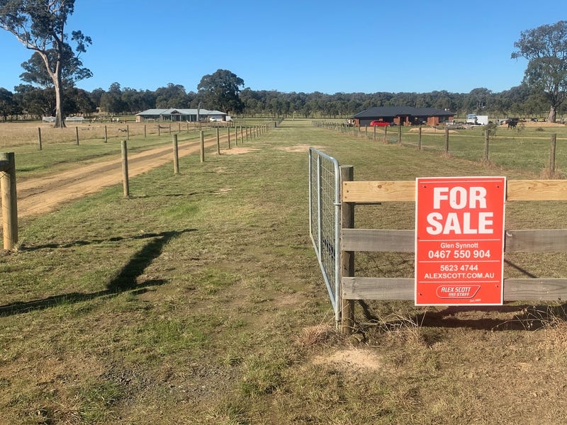 108 B Golf Course Road, Heyfield, Vic 3858 - Property Details