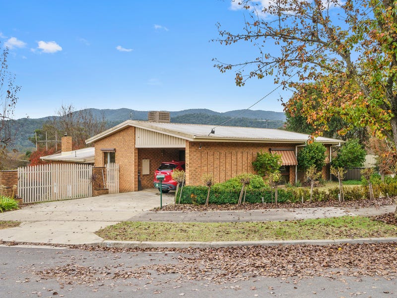 2 Watson Court, Myrtleford, VIC 3737 - realestate.com.au