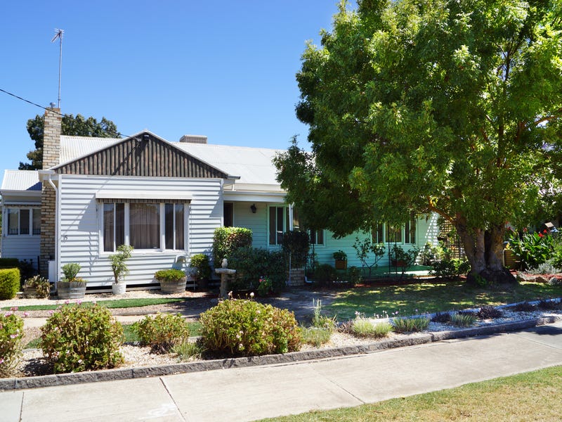 15 Kalkee Road, Horsham, Vic 3400 - Property Details