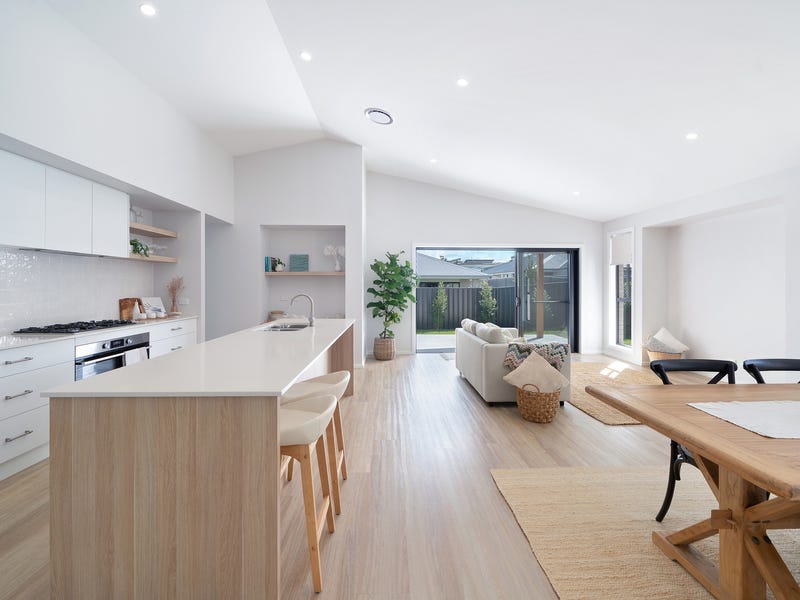 4 Anegada Road, Lake Cathie, NSW 2445 - realestate.com.au