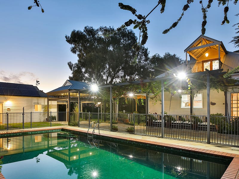 944 Sandilong Avenue, Irymple, Vic 3498 - Property Details