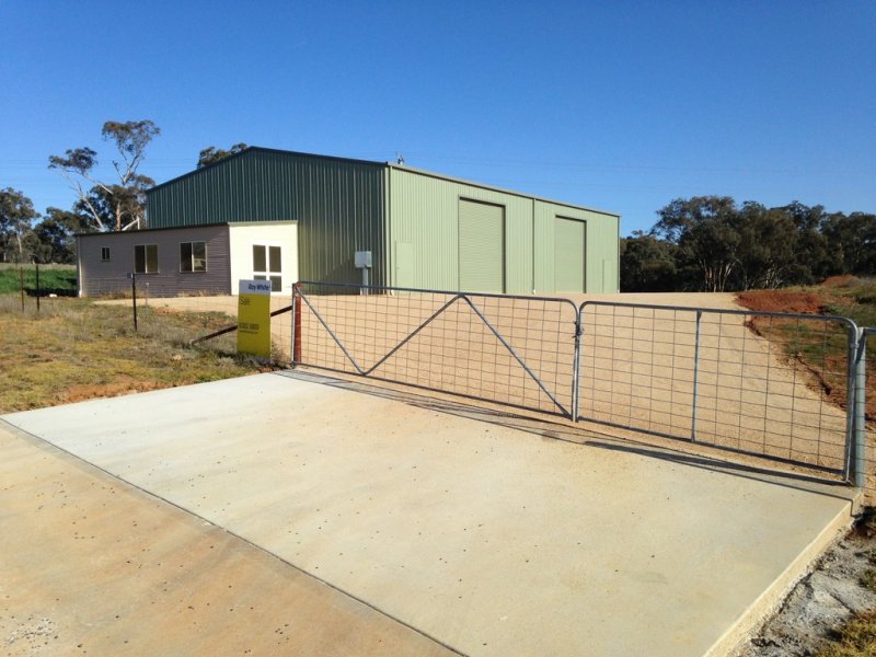 8D Old Temora Road, Young, NSW 2594 - realestate.com.au