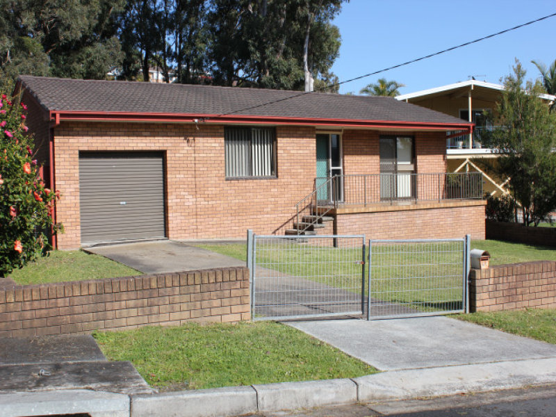 41 Daphne Street, Forster, NSW 2428 - realestate.com.au